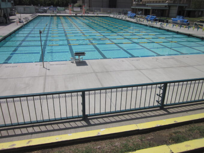 Swimming Pool Trench Drains and Slotted Drains I USA I Eric'sons Dura ...