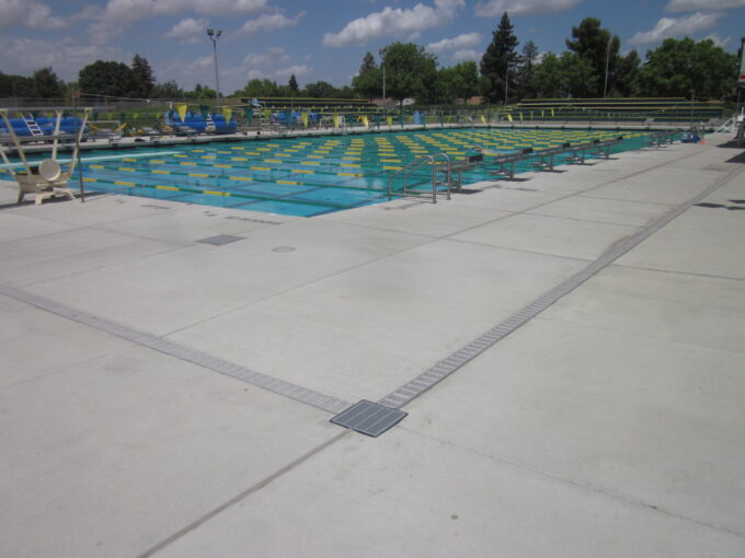 Swimming Pool Trench Drains and Slotted Drains I USA I Eric'sons Dura ...